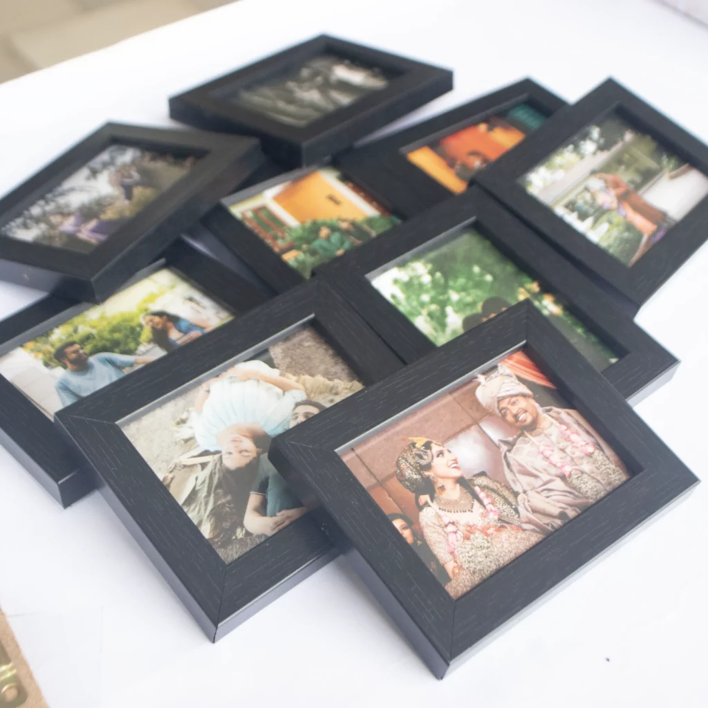 Mini Frames – surprised.in